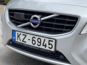 Pelēks Volvo S60 2010 Jūrmala, ar dzinēja tilpumu 2.00 L un nobraukumu 346 tūkst. km par 3850 €, foto 14 vietnē AUTOMOTO.COM.LV
