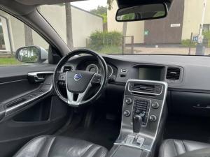 Pelēks Volvo S60 2010 Jūrmala, ar dzinēja tilpumu 2.00 L un nobraukumu 346 tūkst. km par 3850 €, foto 26 vietnē AUTOMOTO.COM.LV