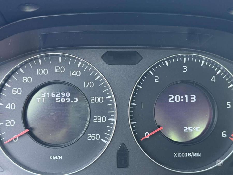 Серый Вольво С60 2010 в Алитус, объемом двигателя 1.98 л и пробегом 316 тыс. км за 6750 €, фото 12 на AUTOMOTO.COM.LV