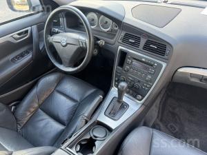 Pelēks Volvo S60 2010 Rīga, ar dzinēja tilpumu 2.40 L un nobraukumu 207 tūkst. km par 5150 €, foto 10 vietnē AUTOMOTO.COM.LV