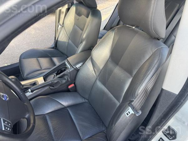 Pelēks Volvo S60 2010 Rīga, ar dzinēja tilpumu 2.40 L un nobraukumu 207 tūkst. km par 5150 €, foto 11 vietnē AUTOMOTO.COM.LV