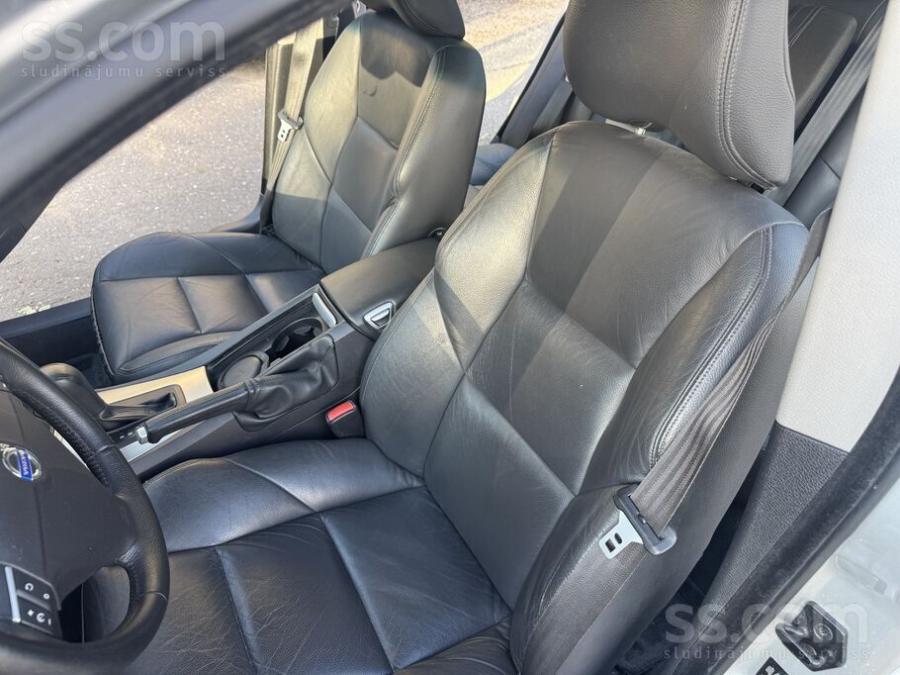 Pelēks Volvo S60 2010 Rīga, ar dzinēja tilpumu 2.40 L un nobraukumu 207 tūkst. km par 5150 €, foto 11 vietnē AUTOMOTO.COM.LV