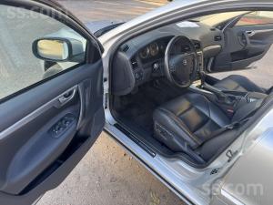 Pelēks Volvo S60 2010 Rīga, ar dzinēja tilpumu 2.40 L un nobraukumu 207 tūkst. km par 5150 €, foto 14 vietnē AUTOMOTO.COM.LV