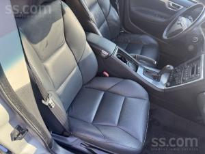 Pelēks Volvo S60 2010 Rīga, ar dzinēja tilpumu 2.40 L un nobraukumu 207 tūkst. km par 5150 €, foto 16 vietnē AUTOMOTO.COM.LV