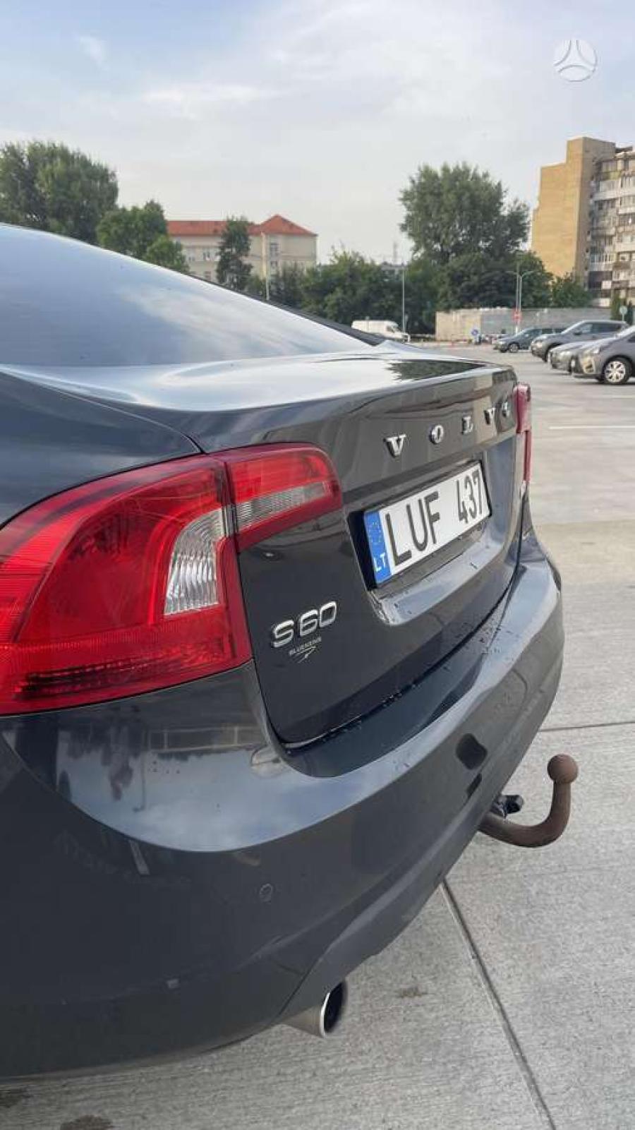 Pelēks Volvo S60 2010 Viļņa, ar dzinēja tilpumu 1.98 L un nobraukumu 244 tūkst. km par 5900 €, foto 9 vietnē AUTOMOTO.COM.LV