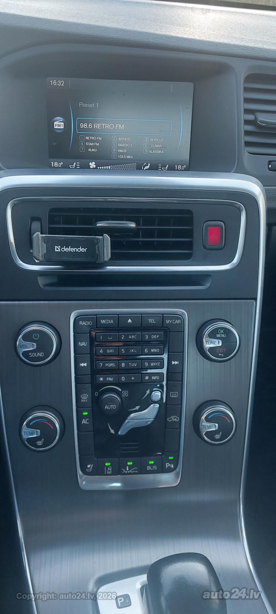 Pelēks Volvo S60 2010 Tartu, ar dzinēja tilpumu 2.40 L un nobraukumu 290 tūkst. km par 6499 €, foto 12 vietnē AUTOMOTO.COM.LV