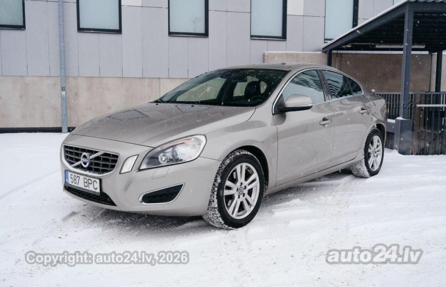 Pelēks Volvo S60 2011 Tartu, ar dzinēja tilpumu 2.00 L un nobraukumu 287 tūkst. km par 5990 €, foto 3 vietnē AUTOMOTO.COM.LV