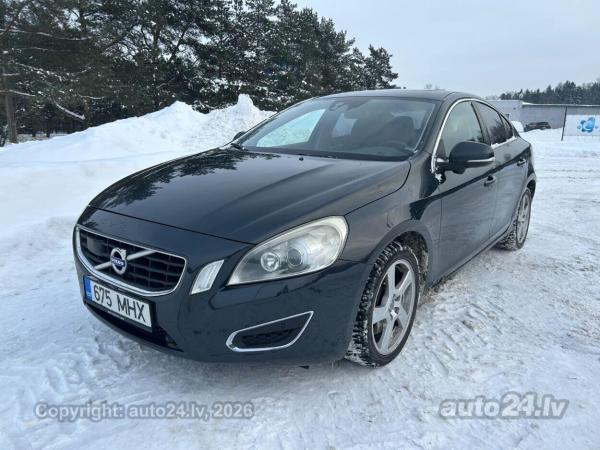 Grey Volvo S60 2011 in Tallinn, with an engine capacity of 2.40 L and mileage of 289 thousand km for 5990 €, photo 1 on AUTOMOTO.COM.LV