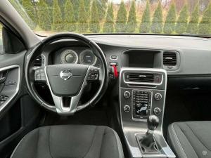 Pelēks Volvo S60 2011 Utena, ar dzinēja tilpumu 1.56 L un nobraukumu 197 tūkst. km par 5900 €, foto 11 vietnē AUTOMOTO.COM.LV