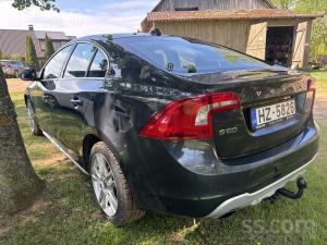 Серый Вольво С60 2011 в Елгава, объемом двигателя 1.60 л и пробегом 0 тыс. км за 4840 €, фото 4 на AUTOMOTO.COM.LV