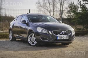 Pelēks Volvo S60 2011 Rīga, ar dzinēja tilpumu 2.00 L un nobraukumu 349 tūkst. km par 6390 €, foto 4 vietnē AUTOMOTO.COM.LV