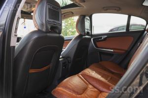 Pelēks Volvo S60 2011 Rīga, ar dzinēja tilpumu 2.00 L un nobraukumu 349 tūkst. km par 6390 €, foto 11 vietnē AUTOMOTO.COM.LV