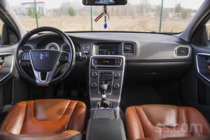 Pelēks Volvo S60 2011 Rīga, ar dzinēja tilpumu 2.00 L un nobraukumu 349 tūkst. km par 6390 €, foto 13 vietnē AUTOMOTO.COM.LV