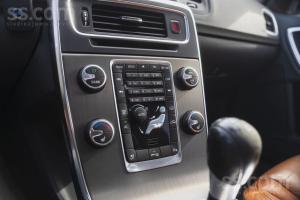 Pelēks Volvo S60 2011 Rīga, ar dzinēja tilpumu 2.00 L un nobraukumu 349 tūkst. km par 6390 €, foto 23 vietnē AUTOMOTO.COM.LV