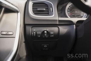 Pelēks Volvo S60 2011 Rīga, ar dzinēja tilpumu 2.00 L un nobraukumu 349 tūkst. km par 6390 €, foto 25 vietnē AUTOMOTO.COM.LV