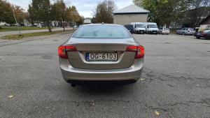 Grey Volvo S60 2011 in Riga, with an engine capacity of 2.00 L and mileage of 208 thousand km for 5750 €, photo 7 on AUTOMOTO.COM.LV