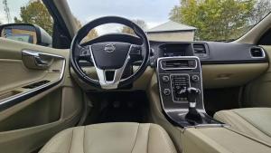 Grey Volvo S60 2011 in Riga, with an engine capacity of 2.00 L and mileage of 208 thousand km for 5750 €, photo 15 on AUTOMOTO.COM.LV