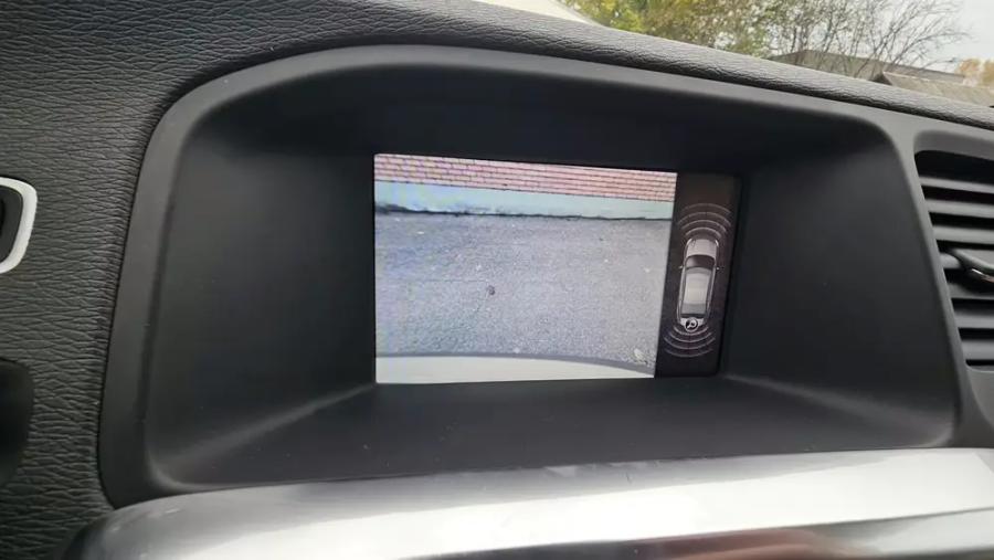 Grey Volvo S60 2011 in Riga, with an engine capacity of 2.00 L and mileage of 208 thousand km for 5750 €, photo 24 on AUTOMOTO.COM.LV