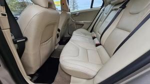 Grey Volvo S60 2011 in Riga, with an engine capacity of 2.00 L and mileage of 208 thousand km for 5750 €, photo 27 on AUTOMOTO.COM.LV