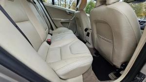 Grey Volvo S60 2011 in Riga, with an engine capacity of 2.00 L and mileage of 208 thousand km for 5750 €, photo 30 on AUTOMOTO.COM.LV