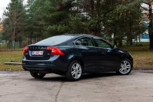 Серый Вольво С60 2011 в Рига, объемом двигателя 2.00 л и пробегом 255 тыс. км за 7495 €, фото 5 на AUTOMOTO.COM.LV