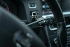 Pelēks Volvo S60 2011 Rīga, ar dzinēja tilpumu 2.00 L un nobraukumu 325 tūkst. km par 5000 €, foto 30 vietnē AUTOMOTO.COM.LV