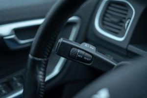 Pelēks Volvo S60 2011 Rīga, ar dzinēja tilpumu 2.00 L un nobraukumu 325 tūkst. km par 5000 €, foto 55 vietnē AUTOMOTO.COM.LV