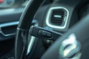Pelēks Volvo S60 2011 Rīga, ar dzinēja tilpumu 2.00 L un nobraukumu 325 tūkst. km par 5000 €, foto 70 vietnē AUTOMOTO.COM.LV