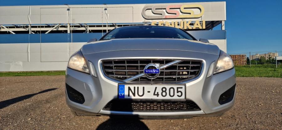Grey Volvo S60 2011 in Riga, with an engine capacity of 1.60 L and mileage of 254 thousand km for 6999 €, photo 10 on AUTOMOTO.COM.LV