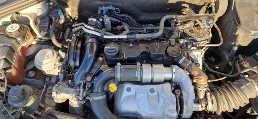 Grey Volvo S60 2011 in Riga, with an engine capacity of 1.60 L and mileage of 254 thousand km for 6999 €, photo 28 on AUTOMOTO.COM.LV
