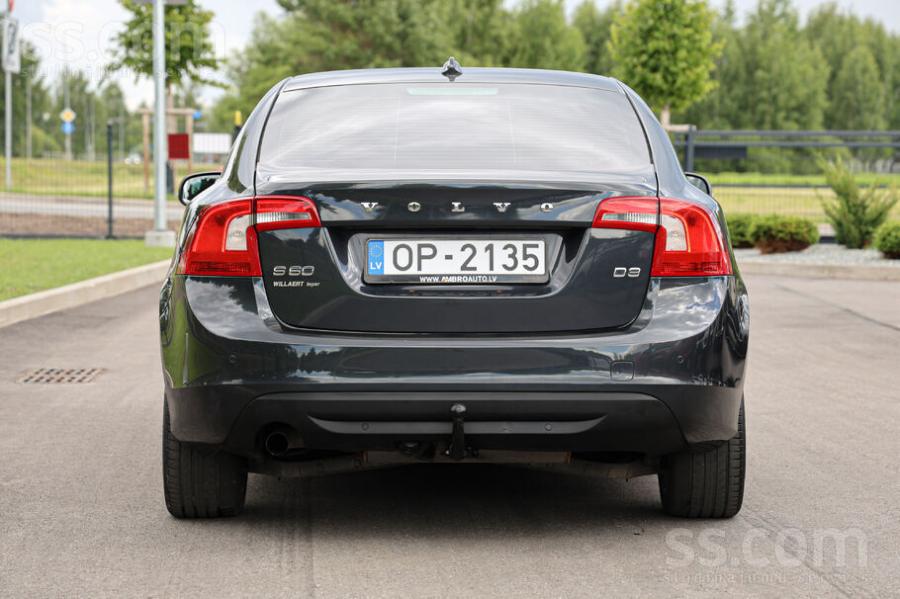 Pelēks Volvo S60 2011 Jelgava, ar dzinēja tilpumu 2.00 L un nobraukumu 0 tūkst. km par 6750 €, foto 6 vietnē AUTOMOTO.COM.LV