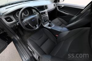 Pelēks Volvo S60 2011 Jelgava, ar dzinēja tilpumu 2.00 L un nobraukumu 0 tūkst. km par 6750 €, foto 9 vietnē AUTOMOTO.COM.LV