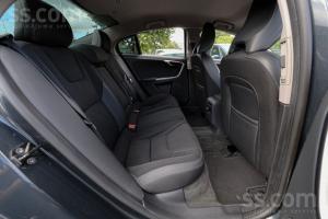 Pelēks Volvo S60 2011 Jelgava, ar dzinēja tilpumu 2.00 L un nobraukumu 0 tūkst. km par 6750 €, foto 11 vietnē AUTOMOTO.COM.LV