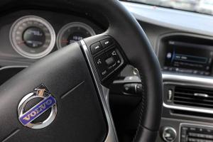 Pelēks Volvo S60 2011 Jelgava, ar dzinēja tilpumu 2.00 L un nobraukumu 223 tūkst. km par 6750 €, foto 18 vietnē AUTOMOTO.COM.LV
