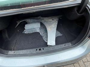 Pelēks Volvo S60 2011 Raseiniai, ar dzinēja tilpumu 1.56 L un nobraukumu 280 tūkst. km par 4350 €, foto 13 vietnē AUTOMOTO.COM.LV