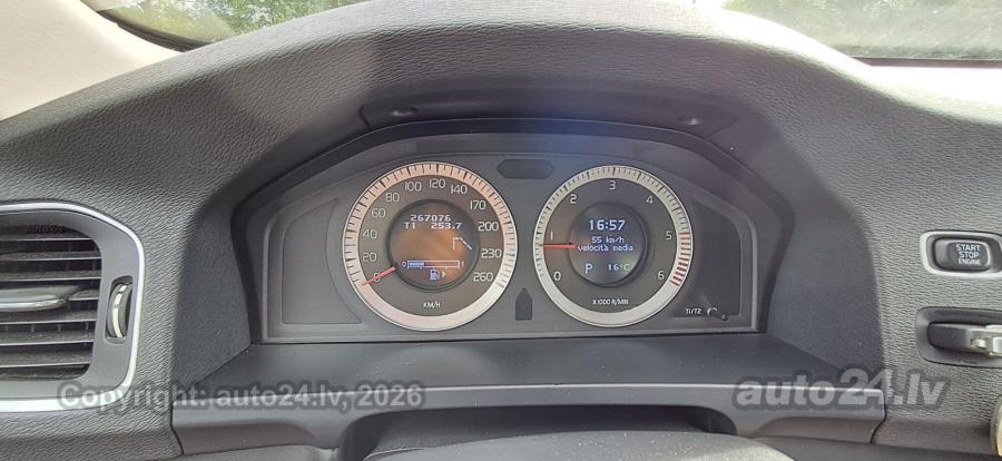 Grey Volvo S60 2011 in Tallinn, with an engine capacity of 2.00 L and mileage of 267 thousand km for 5200 €, photo 17 on AUTOMOTO.COM.LV