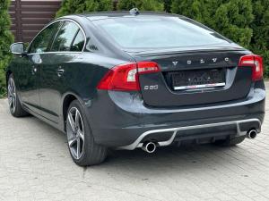 Pelēks Volvo S60 2011 Kretinga, ar dzinēja tilpumu 2.40 L un nobraukumu 223 tūkst. km par 6650 €, foto 8 vietnē AUTOMOTO.COM.LV