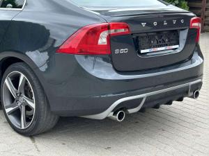 Pelēks Volvo S60 2011 Kretinga, ar dzinēja tilpumu 2.40 L un nobraukumu 223 tūkst. km par 6650 €, foto 10 vietnē AUTOMOTO.COM.LV