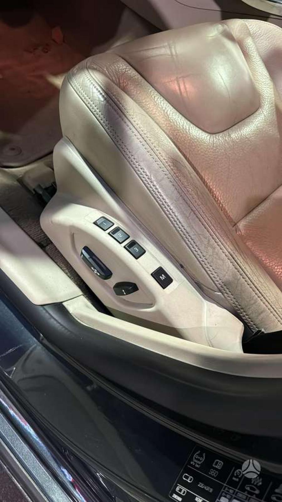 Pelēks Volvo S60 2011 Viļņa, ar dzinēja tilpumu 2.00 L un nobraukumu 230 tūkst. km par 6000 €, foto 7 vietnē AUTOMOTO.COM.LV