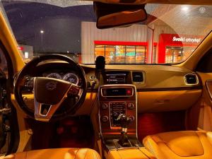 Pelēks Volvo S60 2011 Viļņa, ar dzinēja tilpumu 2.00 L un nobraukumu 230 tūkst. km par 6000 €, foto 8 vietnē AUTOMOTO.COM.LV