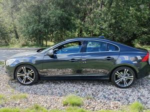 Pelēks Volvo S60 2011 Viļņa, ar dzinēja tilpumu 2.00 L un nobraukumu 317 tūkst. km par 4200 €, foto 5 vietnē AUTOMOTO.COM.LV