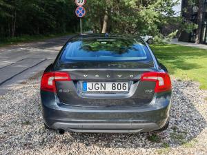Pelēks Volvo S60 2011 Viļņa, ar dzinēja tilpumu 2.00 L un nobraukumu 317 tūkst. km par 4200 €, foto 8 vietnē AUTOMOTO.COM.LV