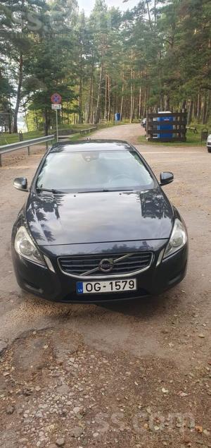 Grey Volvo S60 2011 in Ventspils, with an engine capacity of 1.60 L and mileage of 292 thousand km for 4500 €, photo 4 on AUTOMOTO.COM.LV