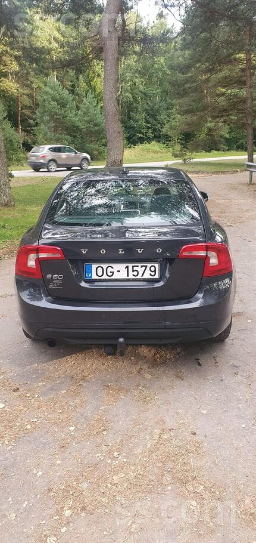 Grey Volvo S60 2011 in Ventspils, with an engine capacity of 1.60 L and mileage of 292 thousand km for 4500 €, photo 8 on AUTOMOTO.COM.LV