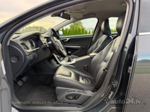 Pelēks Volvo S60 2011 Tallina, ar dzinēja tilpumu 2.40 L un nobraukumu 303 tūkst. km par 7290 €, foto 7 vietnē AUTOMOTO.COM.LV