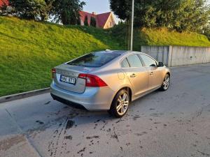 Grey Volvo S60 2011 in Vilnius, with an engine capacity of 1.60 L and mileage of 252 thousand km for 3500 €, photo 10 on AUTOMOTO.COM.LV