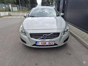 Серый Вольво С60 2011 в Расейняй, объемом двигателя 2.00 л и пробегом 284 тыс. км за 5450 €, фото 7 на AUTOMOTO.COM.LV