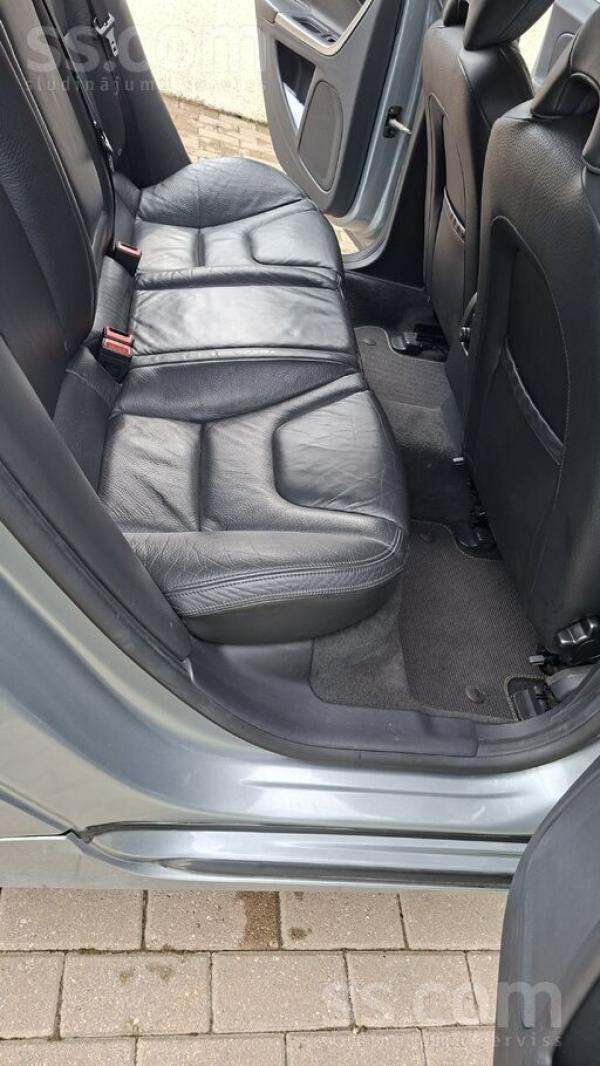 Pelēks Volvo S60 2011 Rīga, ar dzinēja tilpumu 2.00 L un nobraukumu 285 tūkst. km par 6350 €, foto 7 vietnē AUTOMOTO.COM.LV