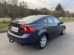 Grey Volvo S60 2012 in Vilnius, with an engine capacity of 1.60 L and mileage of 264 thousand km for 6650 €, photo 5 on AUTOMOTO.COM.LV