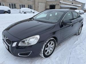 Pelēks Volvo S60 2012 Gargždai, ar dzinēja tilpumu 2.00 L un nobraukumu 358 tūkst. km par 5999 €, foto  vietnē AUTOMOTO.COM.LV